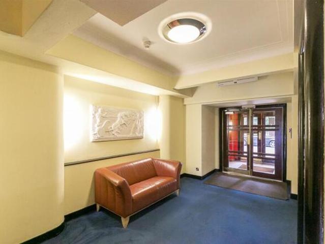 3 bedroom flat for sale in Moor Court, Westfield, Gosforth, Newcastle upon Tyne, NE3