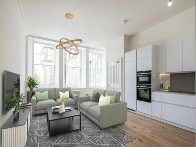 3 Bedroom Flat For Sale In Morningside