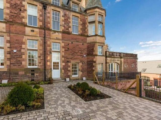 3 Bedroom Flat For Sale In Morningside