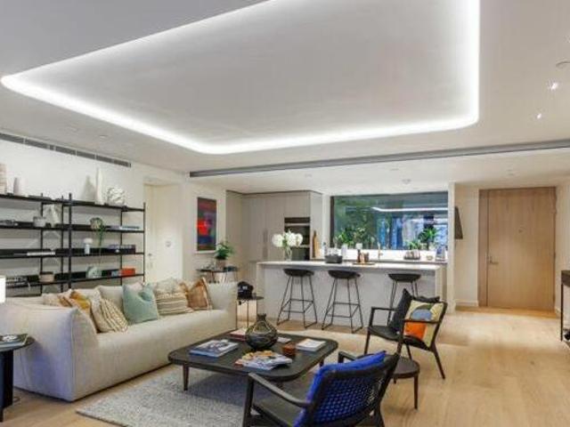 3 Bedroom Flat For Sale In Moxon Street, London