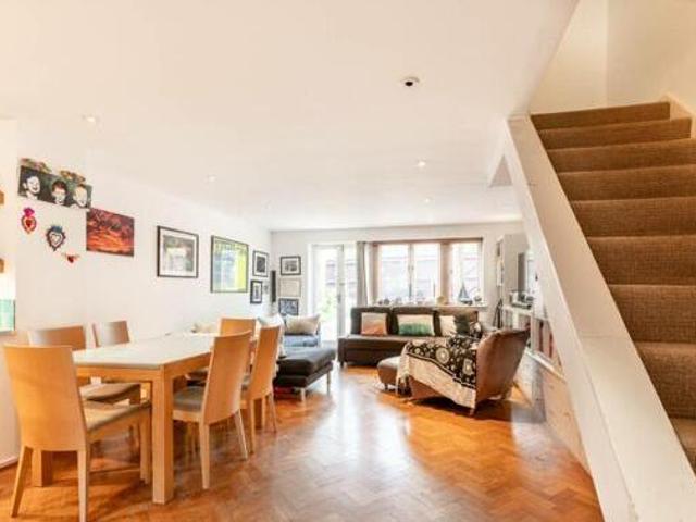 3 Bedroom Flat For Sale In Notting Hill, London