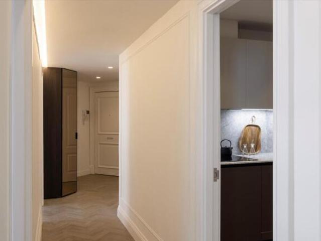 3 bedroom flat for sale in Ovington Court, 197 205 Brompton Road, Knightsbridge, SW3