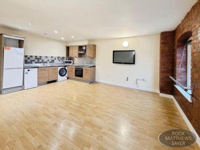 3 bedroom flat for sale in Pandongate House, City Road, Newcastle Upon Tyne, NE1