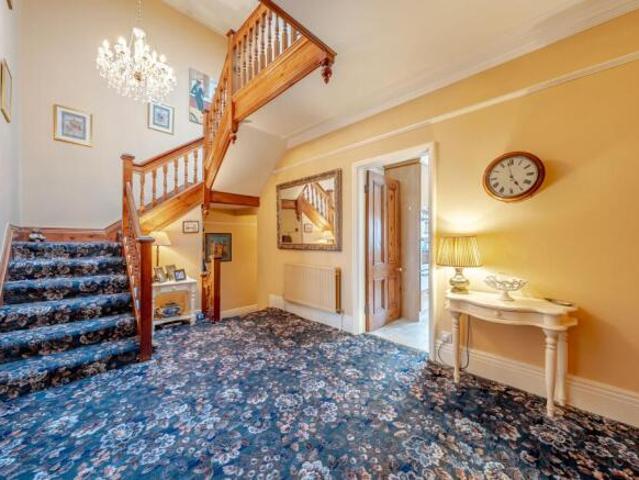 3 bedroom flat for sale in Park Avenue, Harrogate, HG2