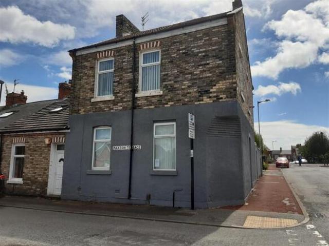 3 bedroom flat for sale in Paxton Terrace, SUNDERLAND, SR4