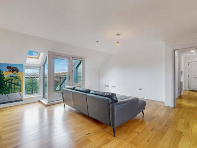 3 bedroom flat for sale in Penthouse, Queen Margaret Drive, North Kelvinside, G20
