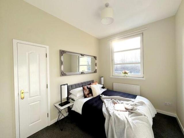 3 bedroom flat for sale in Peel Street, Partick, G11
