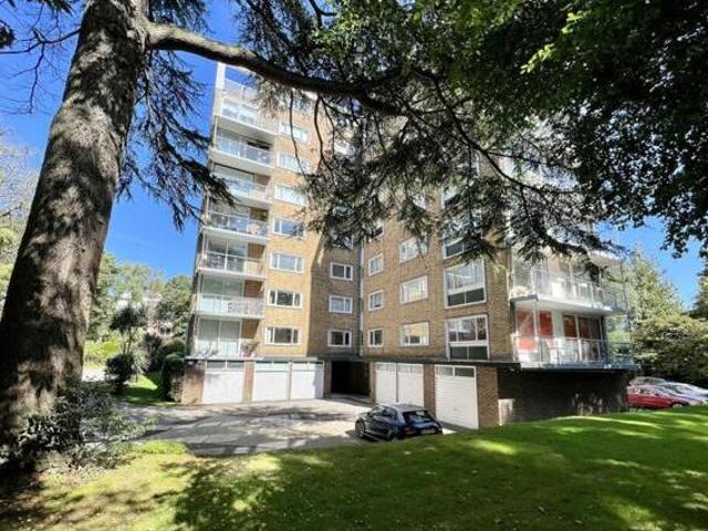 3 Bedroom Flat For Sale In Poole