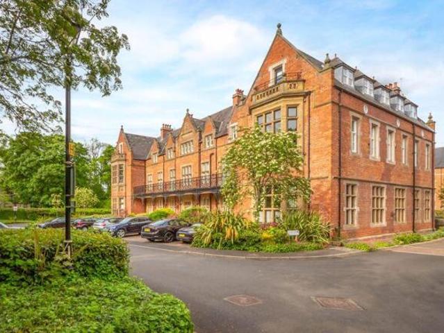 3 bedroom flat for sale in Princess Mary Court, Jesmond, Newcastle Upon Tyne, NE2