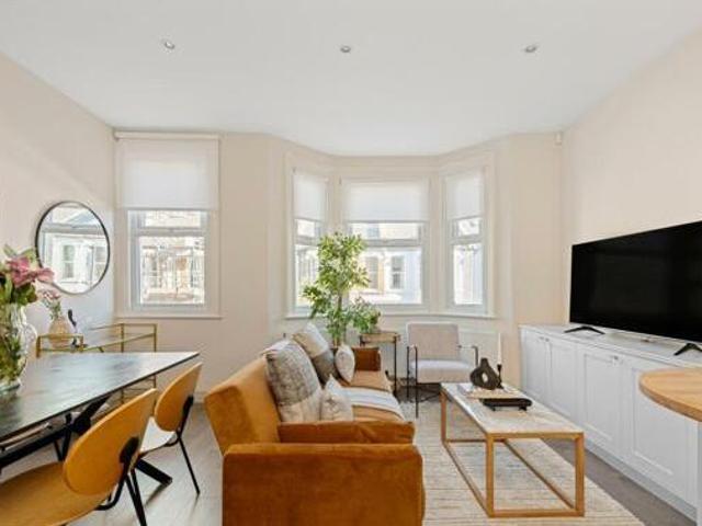 3 Bedroom Flat For Sale In Queens Park, London