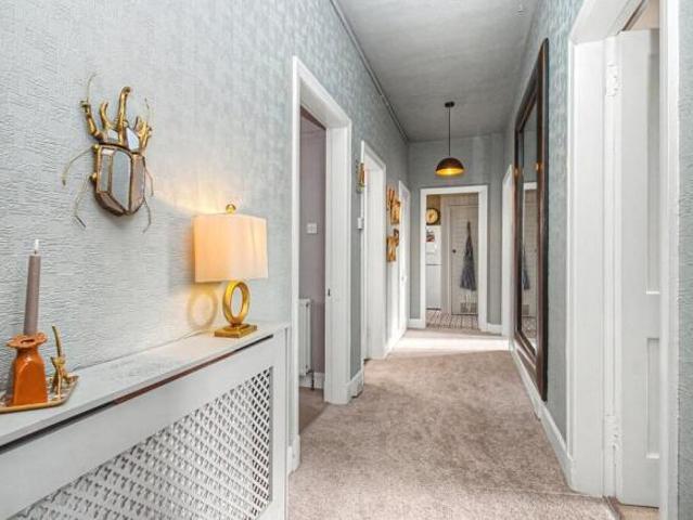 3 bedroom flat for sale in Queensferry Road, Edinburgh, EH4