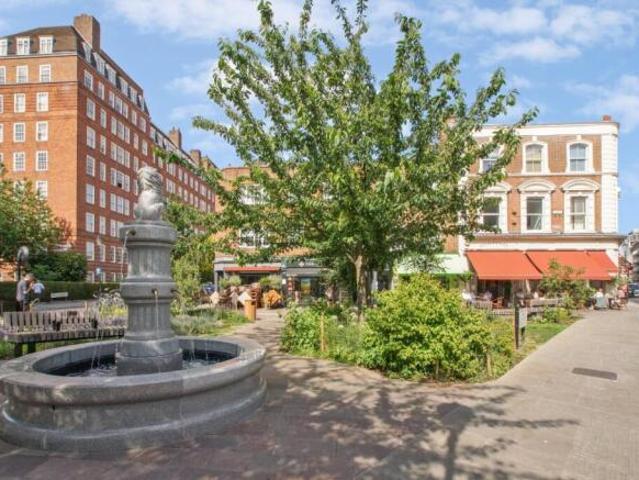 3 bedroom flat for sale in Redburn Street, Chelsea, SW3