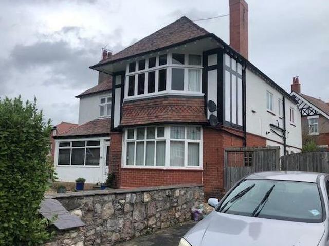3 Bedroom Flat For Sale In Rhos On Sea