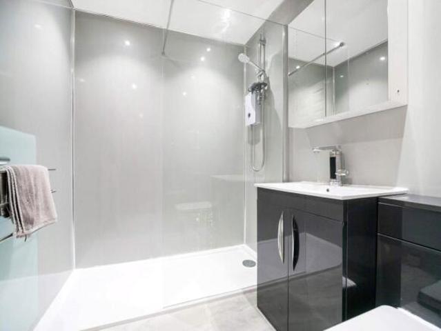 3 bedroom flat for sale in Riverview Place, Glasgow, City, G5