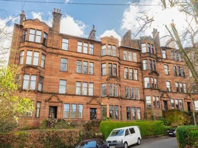 3 Bedroom Flat For Sale In Shawlands
