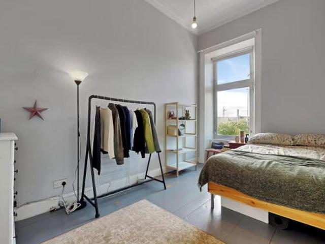 3 bedroom flat for sale in St Georges Road, Woodside, G3