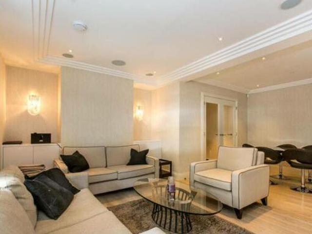 3 Bedroom Flat For Sale In St John´s Wood, London