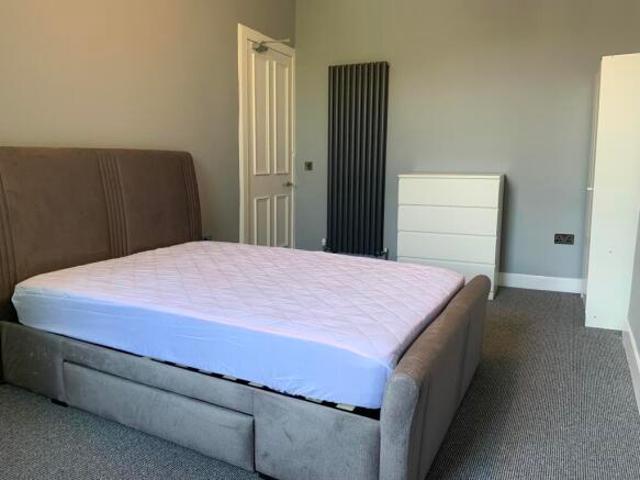 3 bedroom flat for rent in 52, Elm Row, Edinburgh, EH7 4AH, EH7