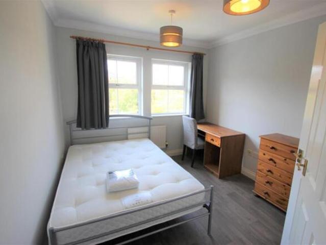 3 bedroom flat for rent in 5 Venneit CloseRoger Dudman WayOxford, OX1
