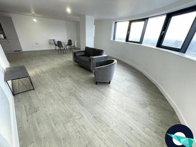 3 Bedroom Flat For Rent In 65 Furness Quay, Salford