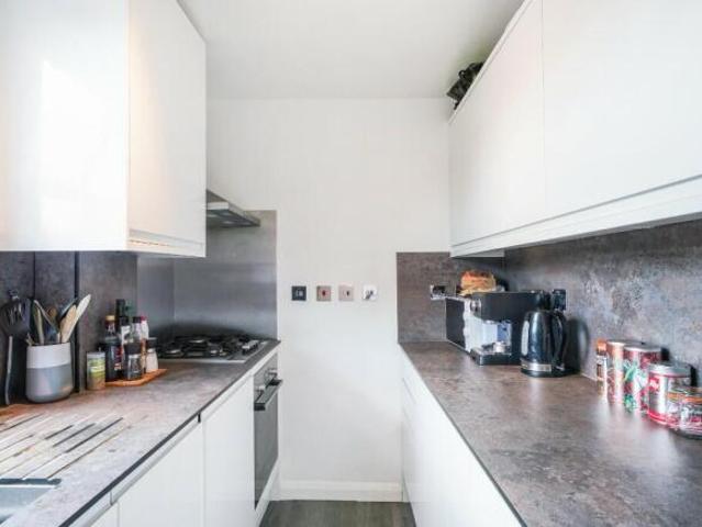 3 bedroom flat for rent in 7C Earlsfield Road, London, SW18 3DB, SW18