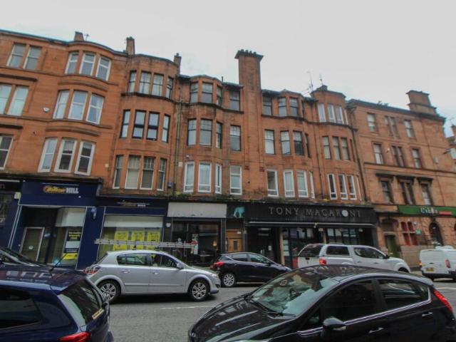 3 bedroom flat for rent in 8 Byres Road, Glasgow, G11