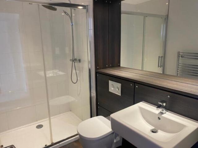 3 bedroom flat for rent in 10/16 Brandfield Street, EDINBURGH, EH3