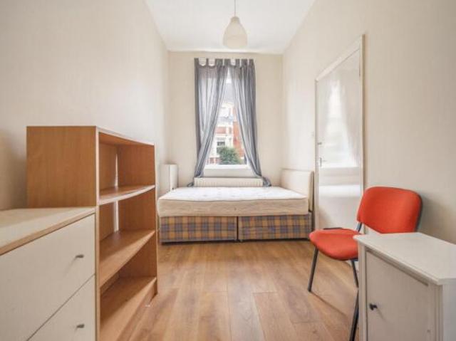 3 bedroom flat for rent in £130pppw Goldspink Lane, Newcastle Upon Tyne, and Wear, NE2 1NR, NE2