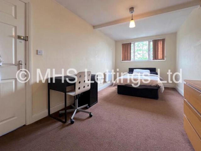 3 bedroom flat for rent in 146b Woodsley Road, Leeds, LS2 9LZ, LS2