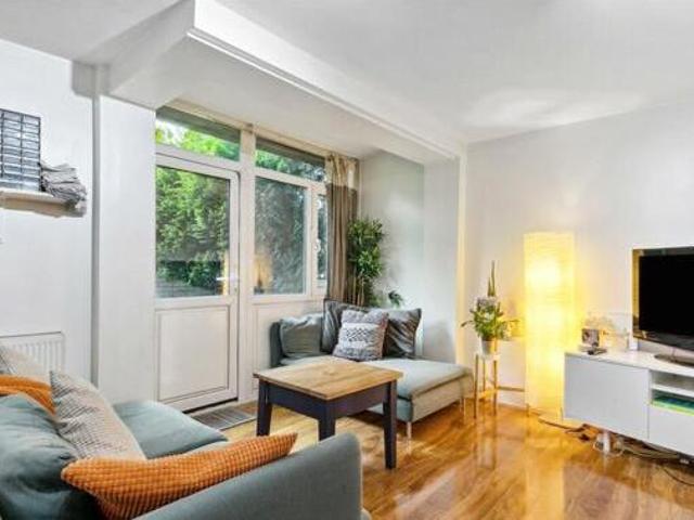 3 Bedroom Flat For Rent In 14 Black Prince Road