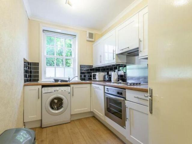 3 bedroom flat for rent in 1605L West Richmond Street, Edinburgh, EH8 9DZ, EH8