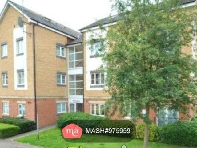 3 bedroom flat for rent in 30 Poppy Fields NN16