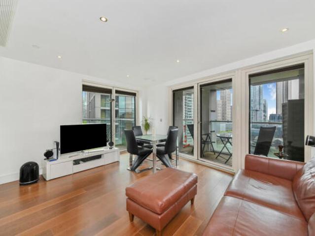 3 bedroom flat for rent in Talisman Tower, South Quay, Canary Wharf, E14
