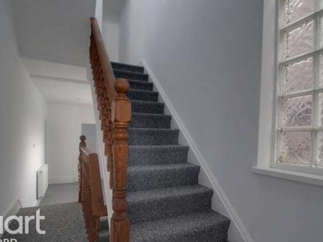 3 bedroom flat for rent in The Broadway CT10