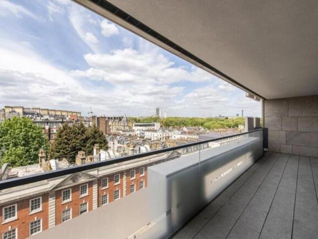 3 bedroom flat for rent in The Nova Building, Buckingham Palace Road, Victoria, London SW1W