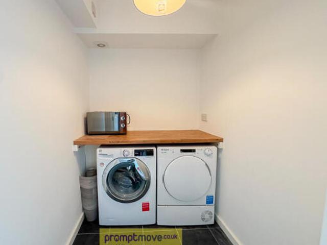 3 bedroom flat for rent in The Shires, Old Bedford Road Luton LU2 7QB, LU2