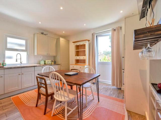 3 bedroom flat for rent in Trentham Street, Southfields, London, SW18