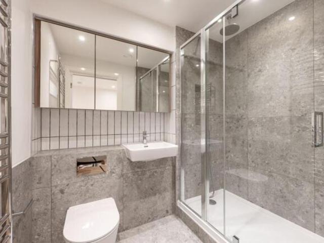 3 bedroom flat for rent in UNCLE Colindale, London, NW9