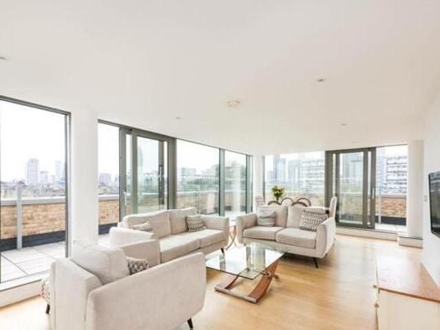 3 Bedroom Flat For Rent In Vauxhall, London