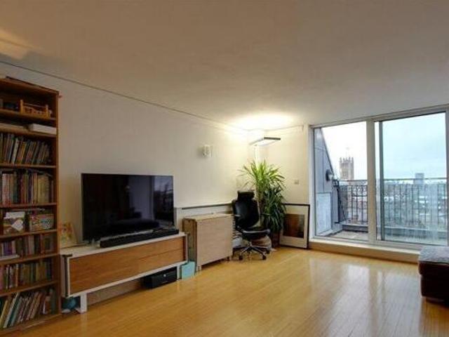 3 Bedroom Flat For Rent In Victoria