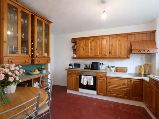 3 bedroom flat for rent in Victoria Rise, LONDON, SW4