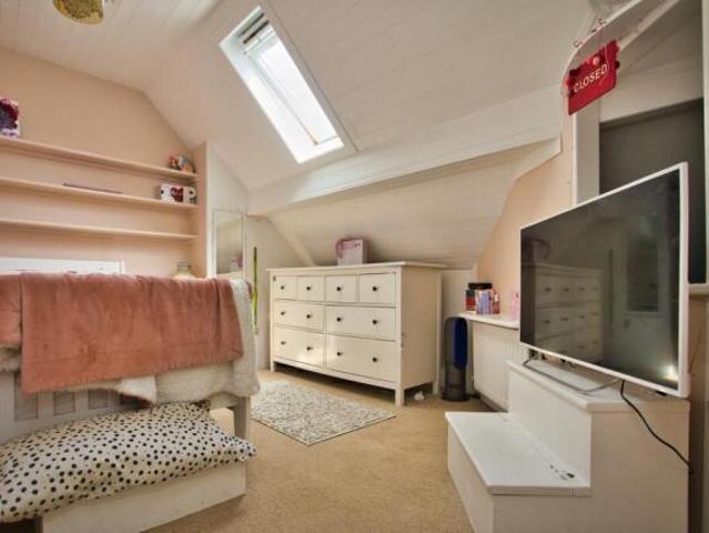 3 bedroom flat for rent in Walmer Castle Road, Deal, Kent, CT14