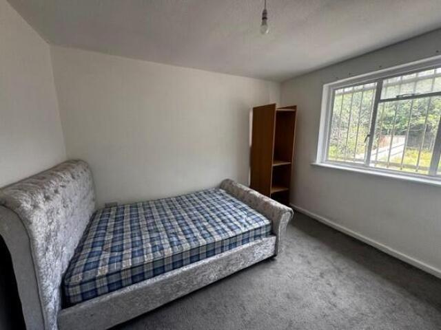 3 bedroom flat for rent in Walsall Road, Great Barr, B42 1TN, B42