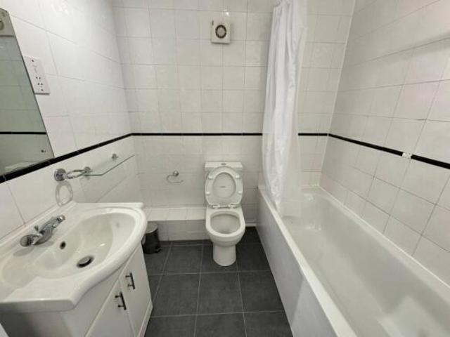 3 bedroom flat for rent in Warley, CM14