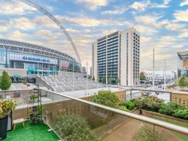 3 Bedroom Flat For Rent In Wembley Park, Wembley