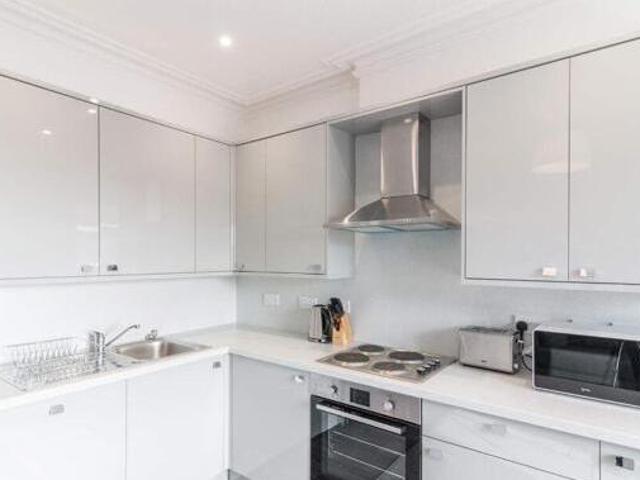 3 Bedroom Flat For Rent In West End, Dundee