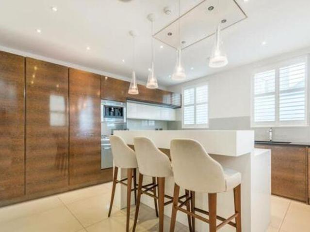 3 Bedroom Flat For Rent In Westbourne Green, London