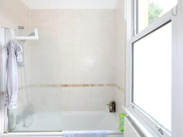 3 bedroom flat for rent in Westbury Park, Bristol, BS6