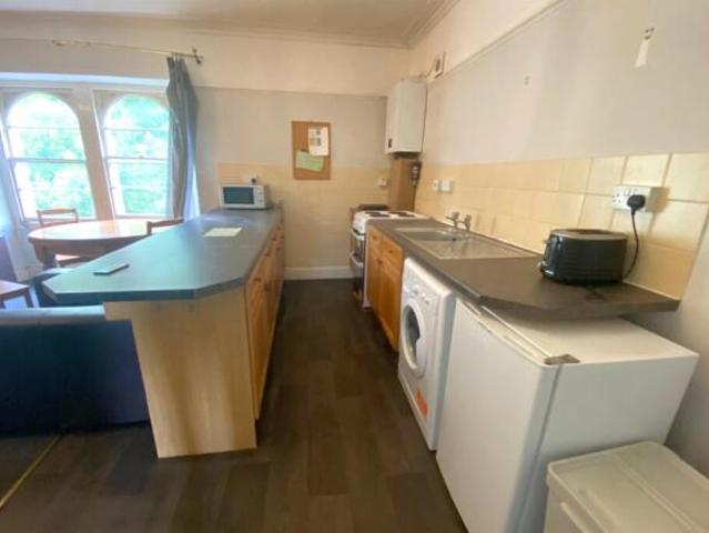 3 bedroom flat for rent in Westfield Park, BS6 6LX, BS6