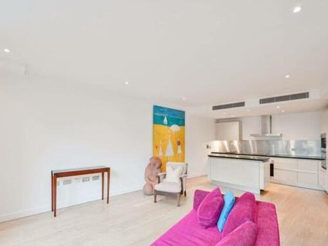 3 Bedroom Flat For Rent In Westminster, London